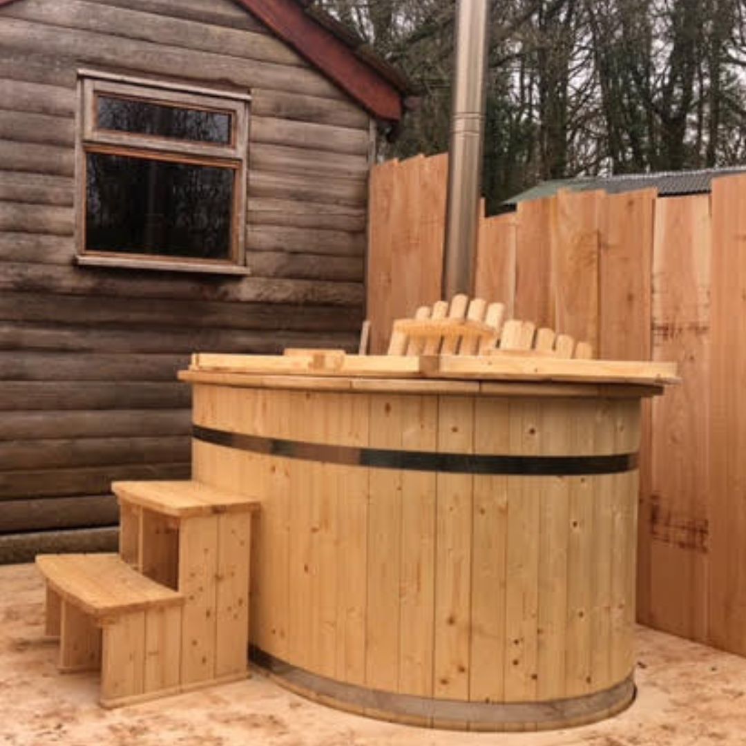 Premium PP plastic Hot tub OVAL 110x160 with inside heater – More Timber